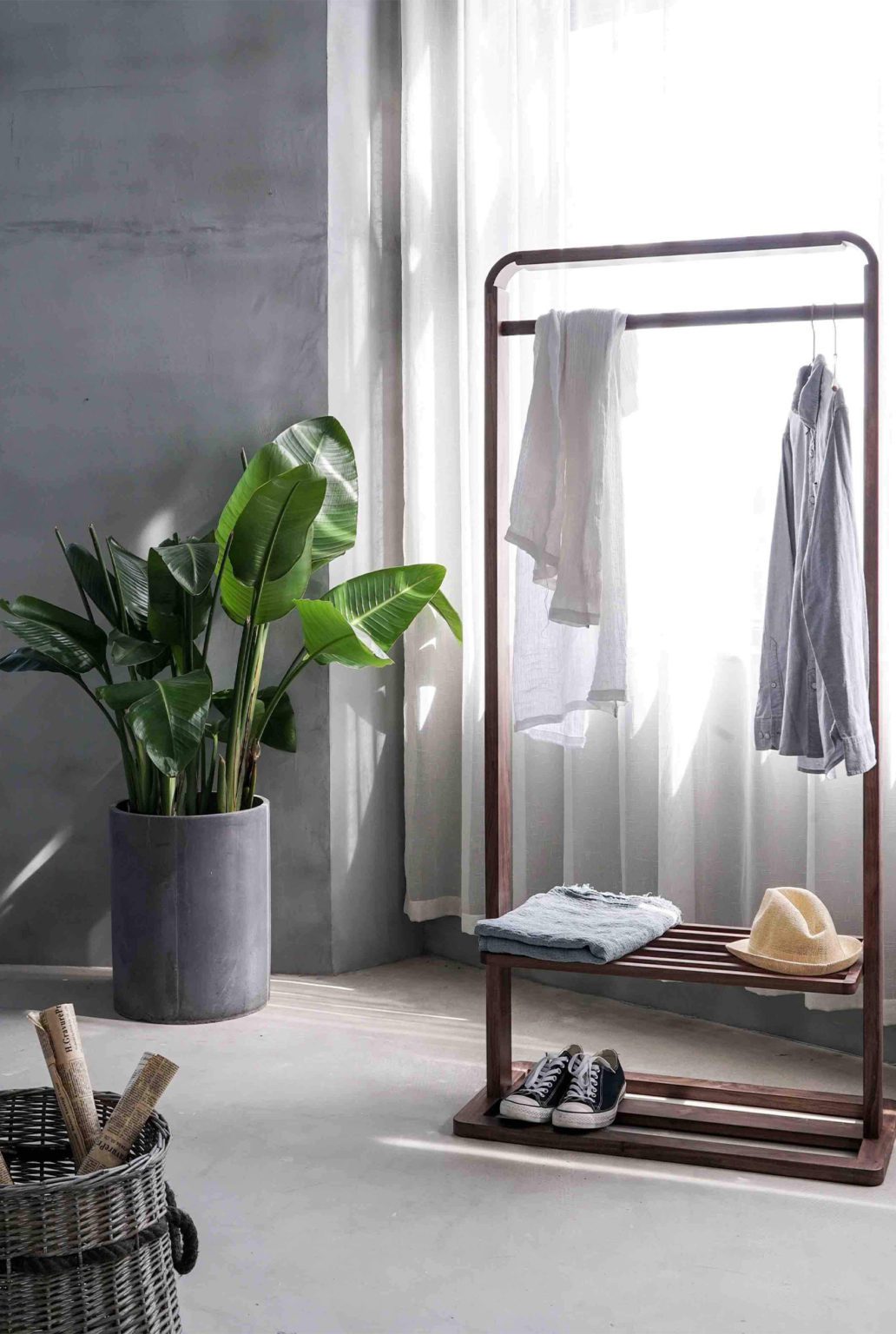 Beyond the Obvious: 12 Ingenious Interior Column Design Ideas