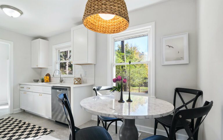 Small Dining Room Ideas: Easy Hacks for Limited Space