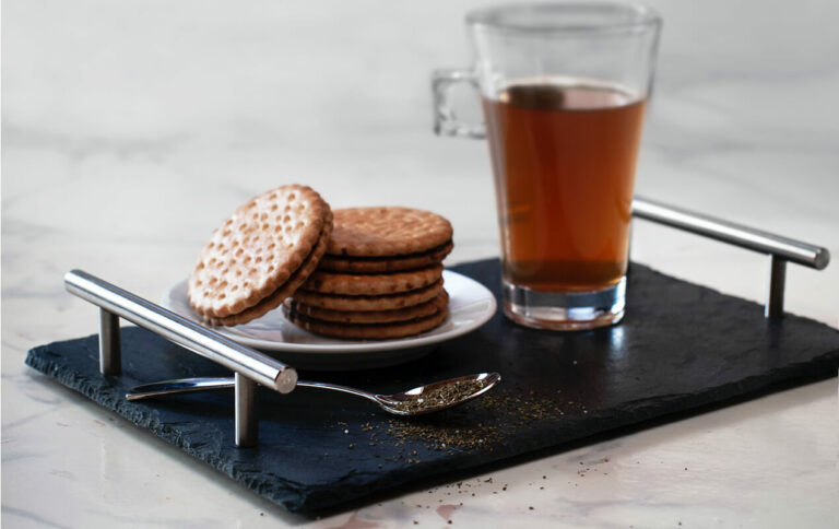 Serving Trays With Handles: The Secret to Effortless Entertaining