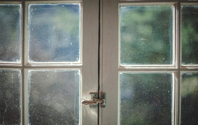 How to Remove Scratches From Glass: DIY Hacks to Pro Fixes